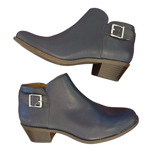 Vionic | Shoes | New Vionic Womens Millie Ankle Boots 75 Navy Blue ...